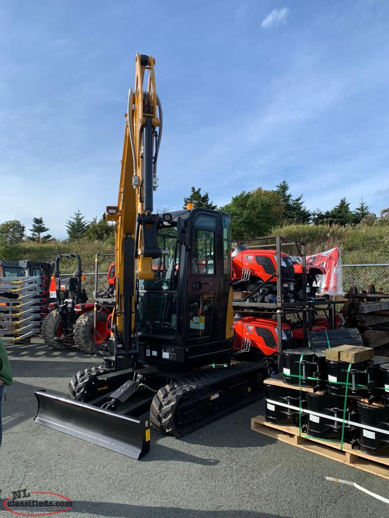 Save $5800.00 on a SANY SY35U MINI EXCAVATOR plus get a free bucket ...