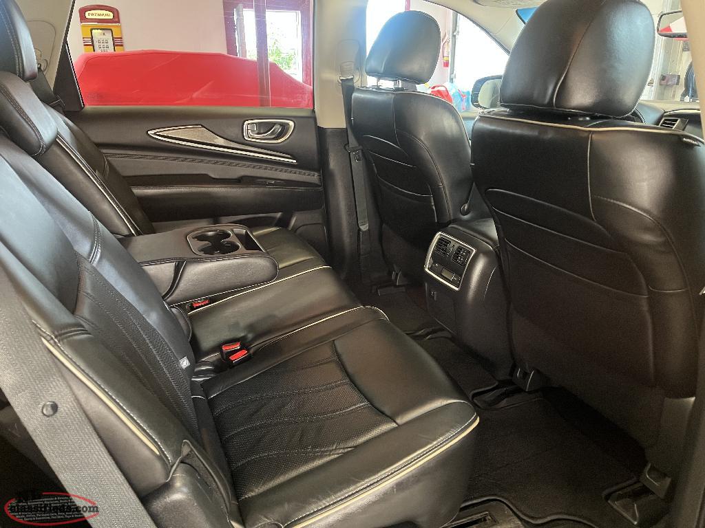 2017 INFINITI QX60 PREMIUM WITH 3RD ROW SEATING. - Mount Pearl ...