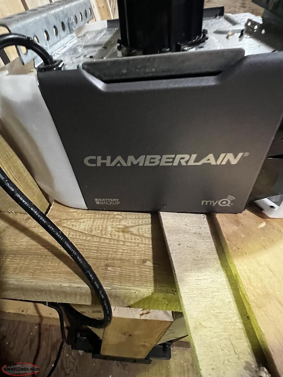 Chamberlain 3/4 Belt Driven Door Opener - Gander, Newfoundland Labrador ...
