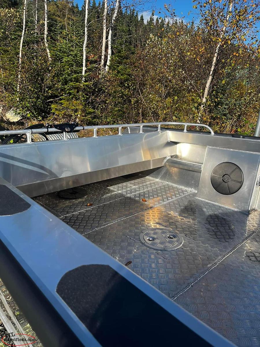 New Silver Dolphin 21 Bow Rider - Glovertown, Newfoundland Labrador ...