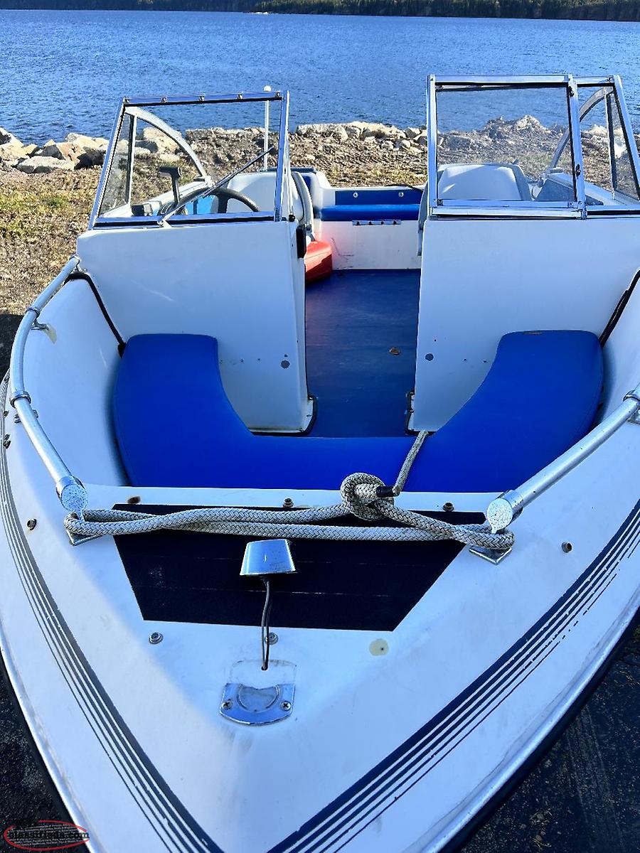 16 Ft Boat And Trailer - Middle Arm, Newfoundland Labrador | NL Classifieds